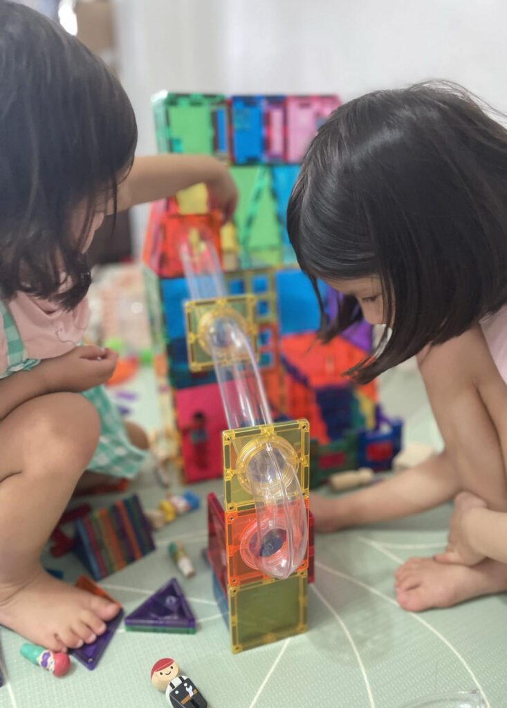 10 Fun STEM Play Activities for Toddlers and Preschoolers - Stories of Play